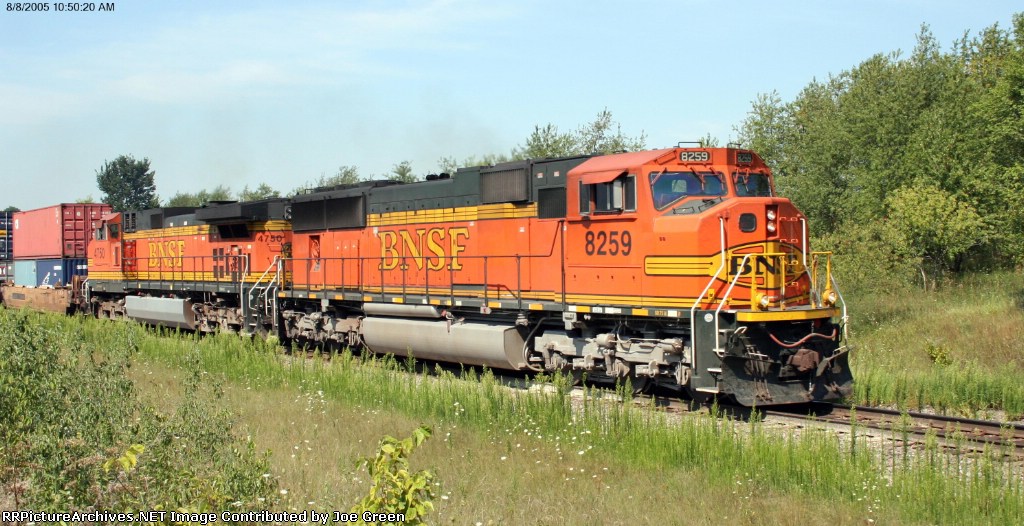 BNSF 8259